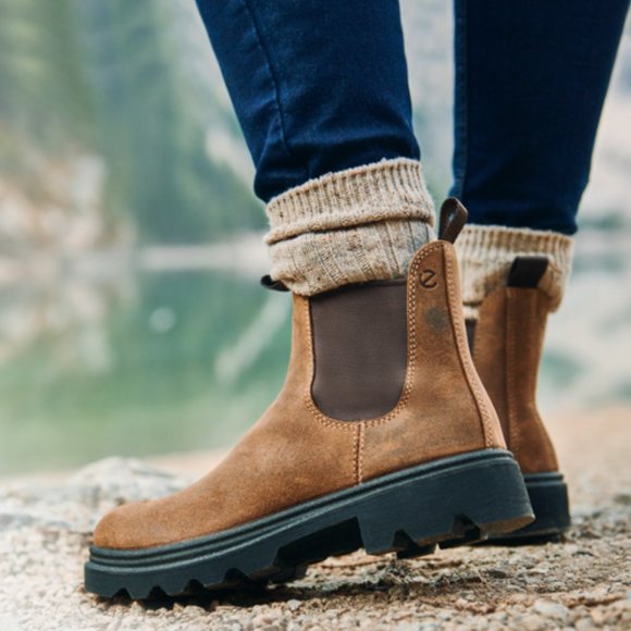Ecco | Shoes | Ecco Womens Grainer Chelsea Boot | Poshmark